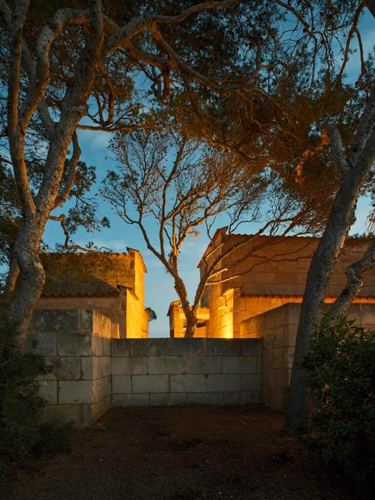 Can Lis, Jørn Utzon — Stories