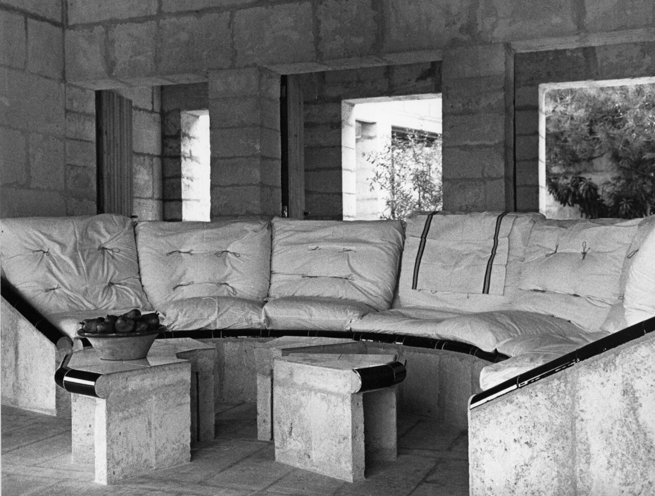 Can Lis, Jørn Utzon — Stories