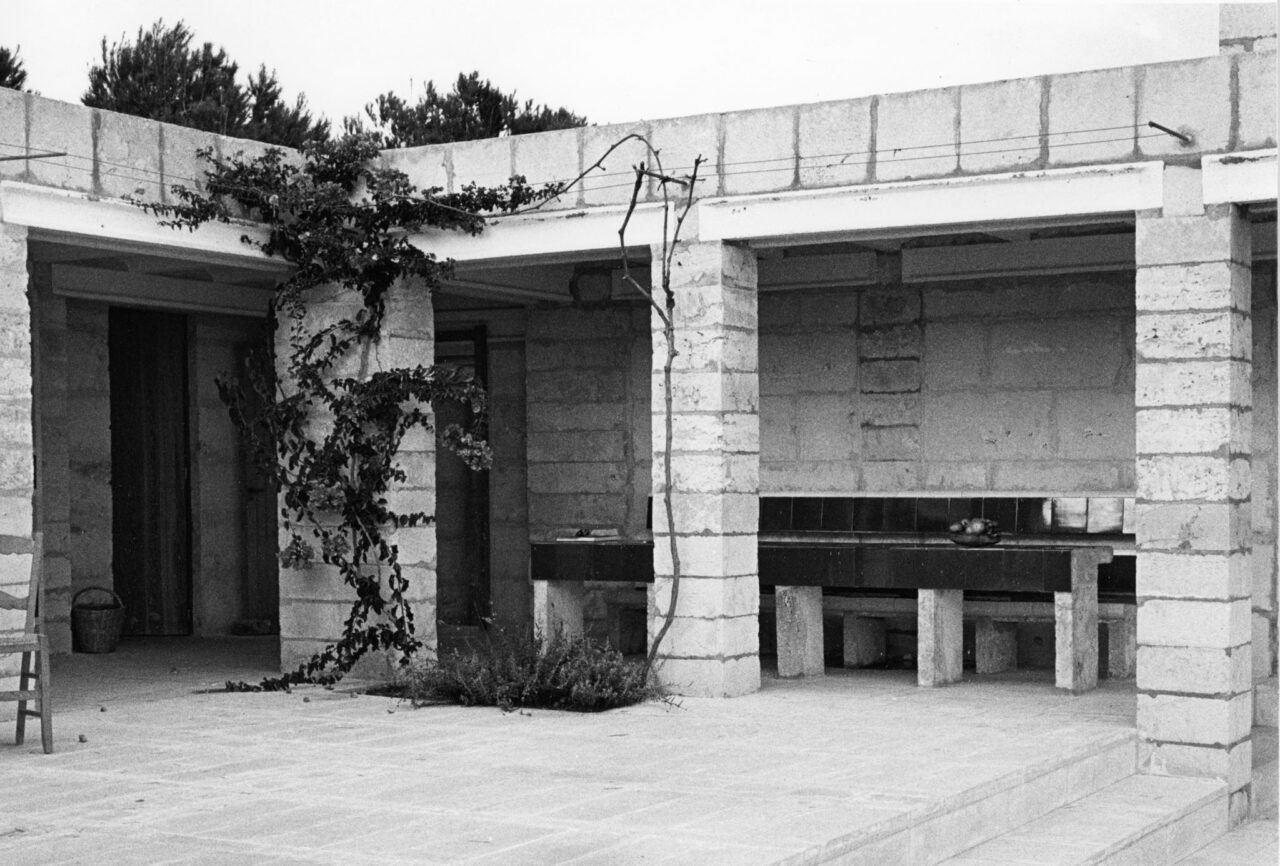 Can Lis, Jørn Utzon — Stories